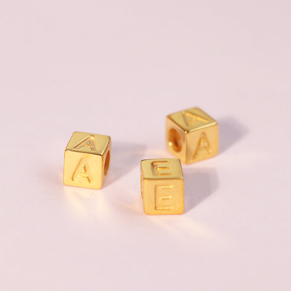 Alphabet Block Letter Charm | Kalung Nama Perak & Emas Asli | LOULOUROSE