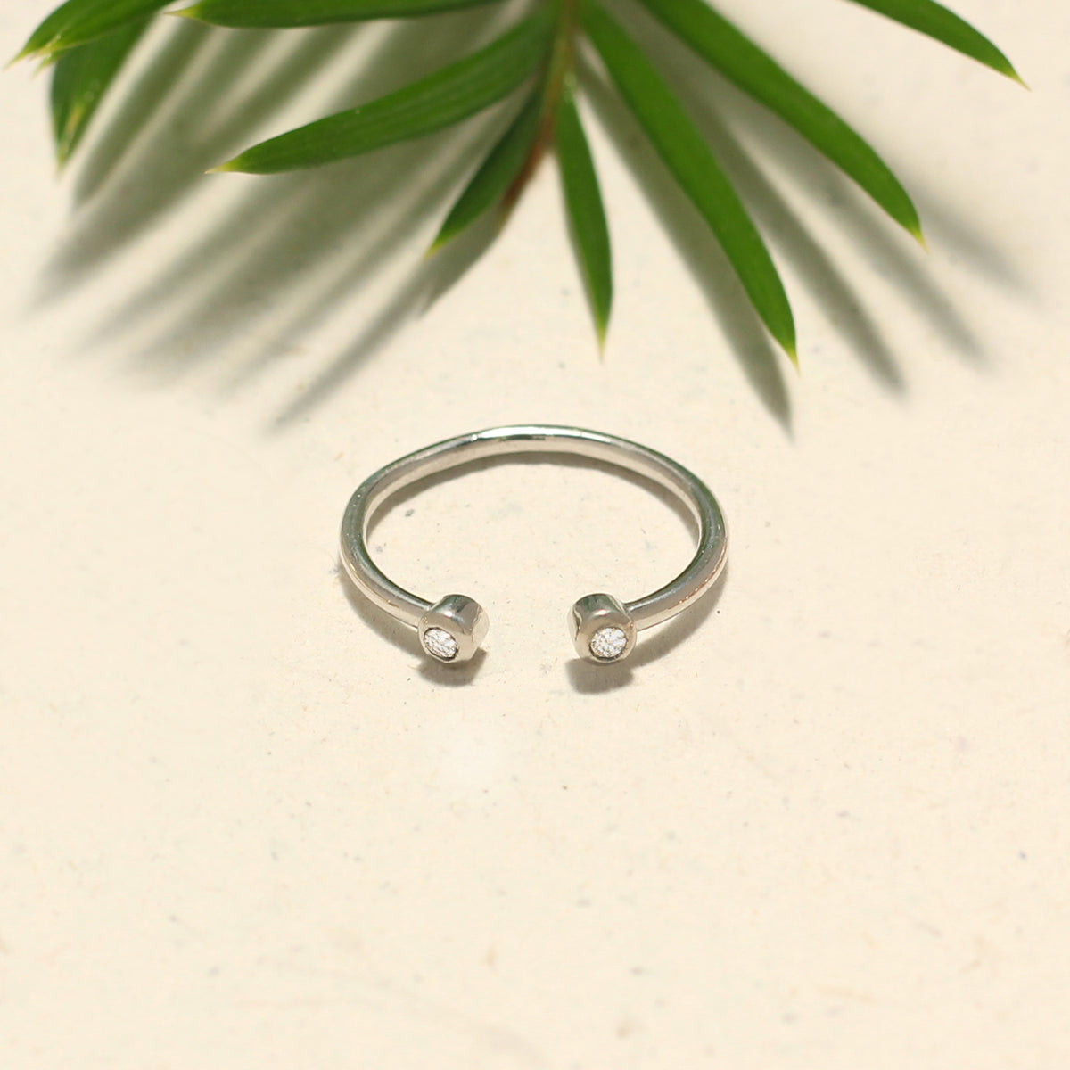 Moonlight Duo Bezel Ring | Cincin Perak & Emas Asli Swarovski | LOULOUROSE